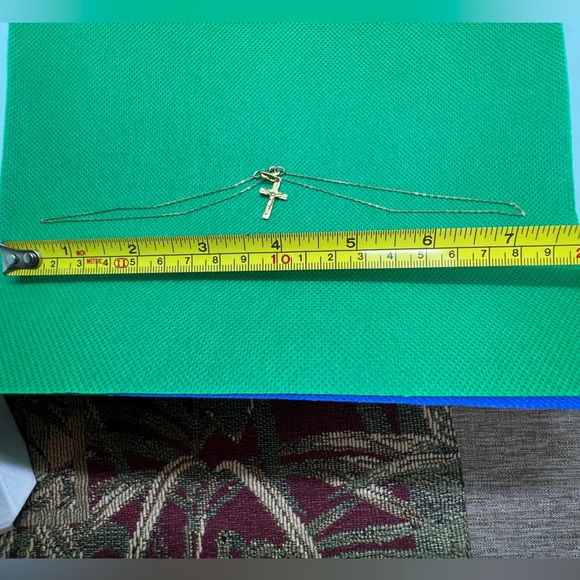 Jewelry | New Vintage Y2k 14k Gold Jesus Christ On Cross Necklace ...